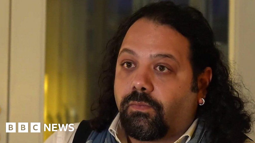 Syria's Al-Khatib prison was like hell, says survivor - BBC News