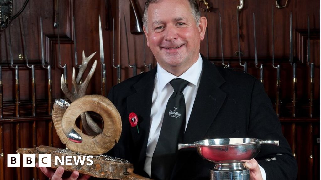 Piper Roddy MacLeod wins championship for fifth time - BBC News