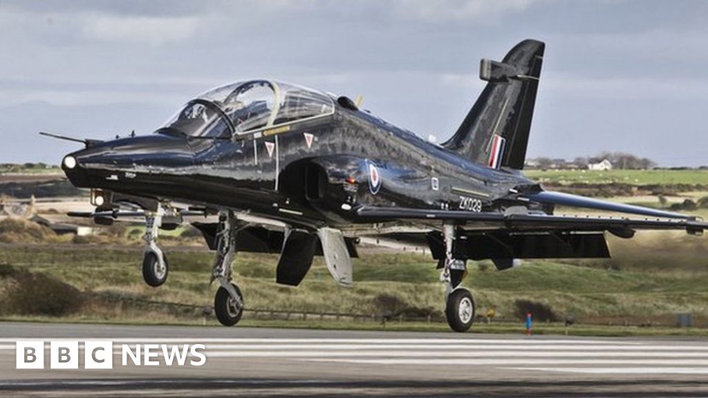 470 RAF Valley jobs secured by £370m MoD contracts - BBC News