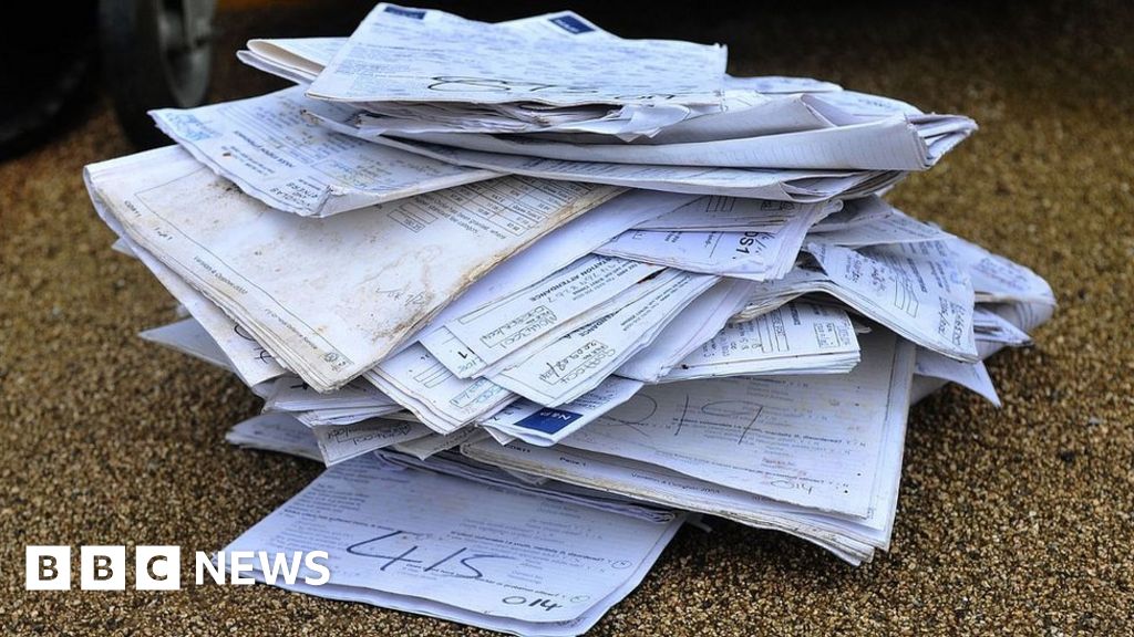 Rape victims' files found in bin near Manchester canal - BBC News