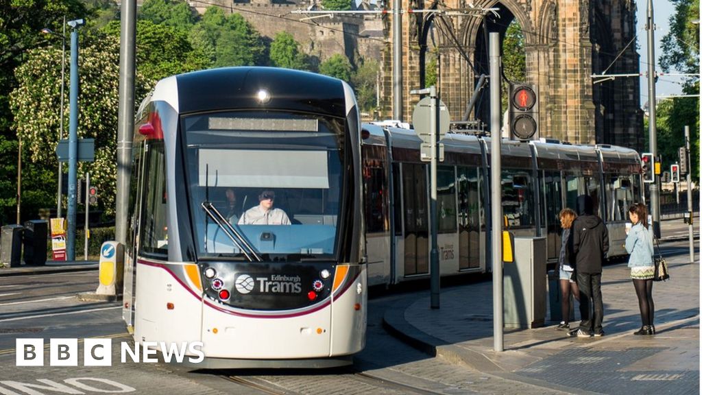 Edinburgh trams to carry passengers if trains disrupted - BBC News