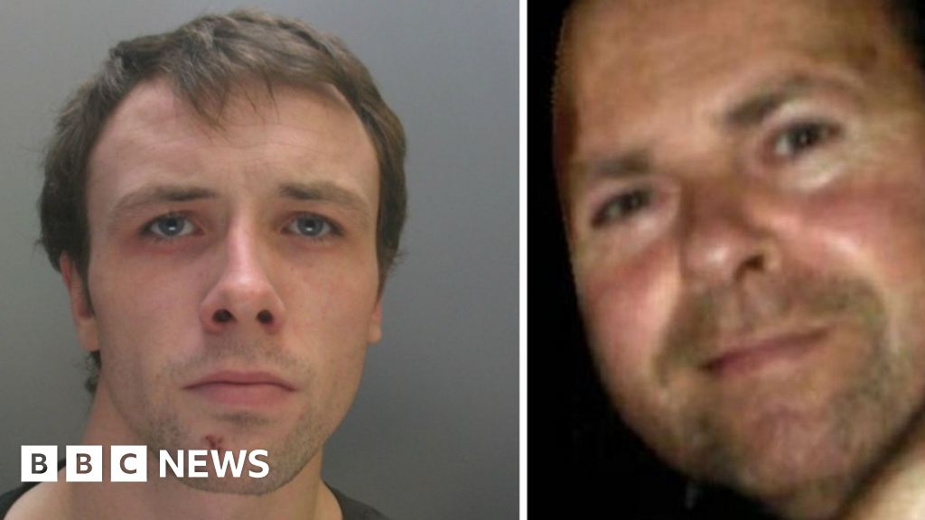 Holyhead landlord David Jones: Peter Garrod gets life term - BBC News