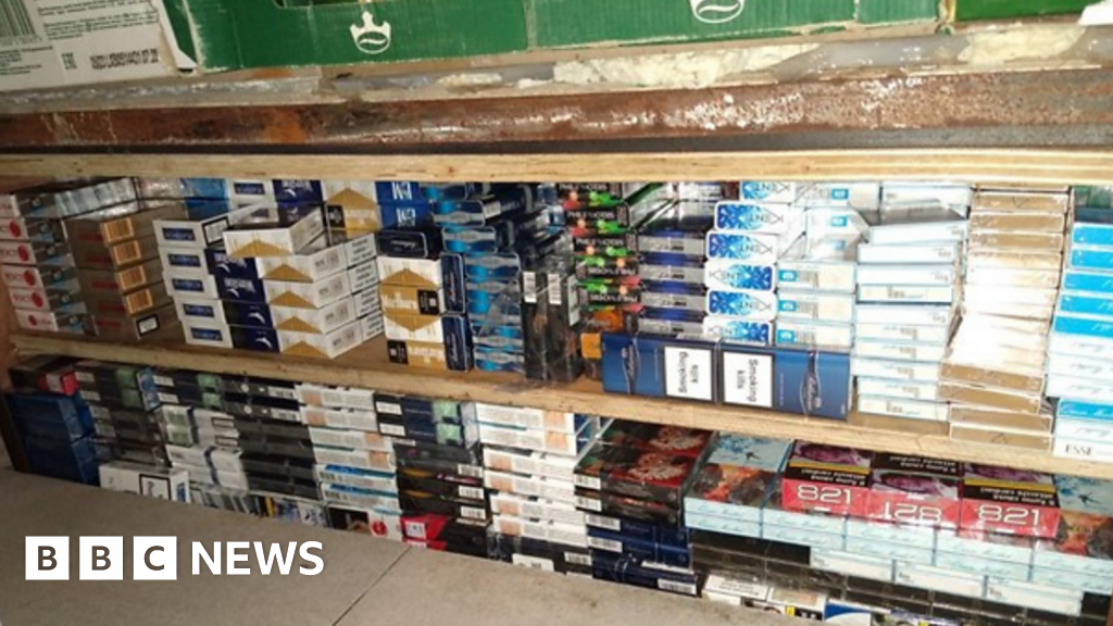 Secret Spalding shop shelf reveals bootleg cigarette haul - BBC News