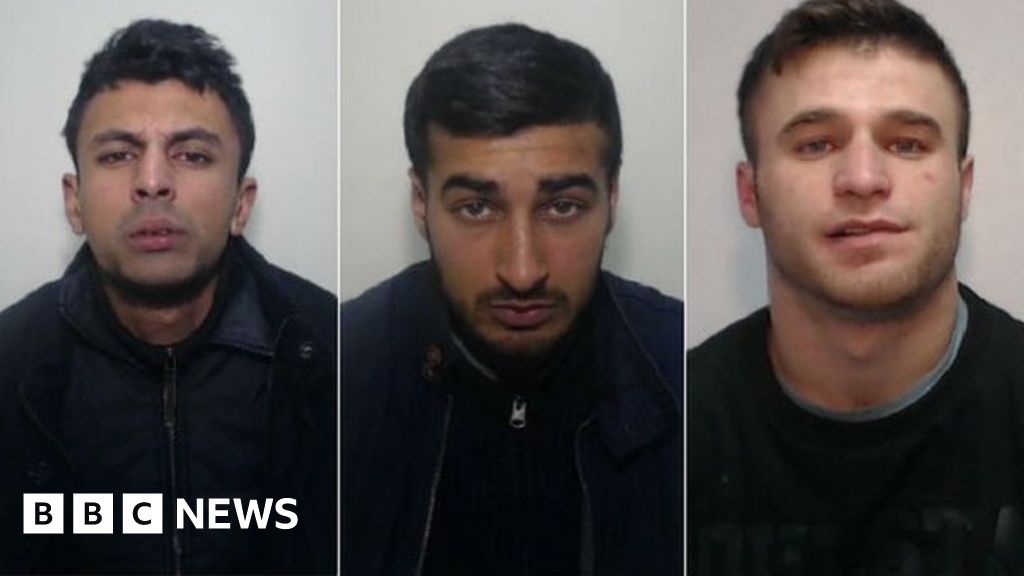 Three jailed over Rochdale child sexual exploitation - BBC News