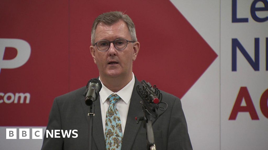 'A choice between the political institutions and Protocol' - DUP leader