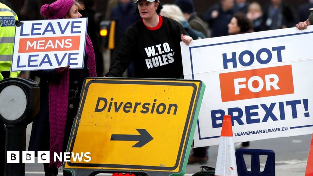 Brexit: Could 'customs co-operation' bridge a gap?