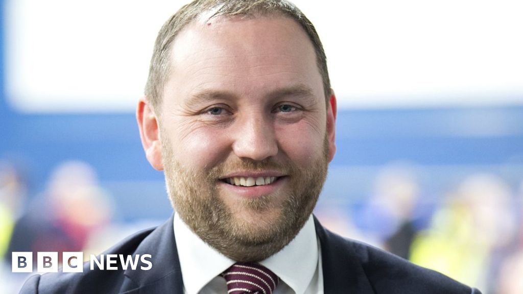 Labour leadership: Edinburgh MP Ian Murray secures deputy nomination ...