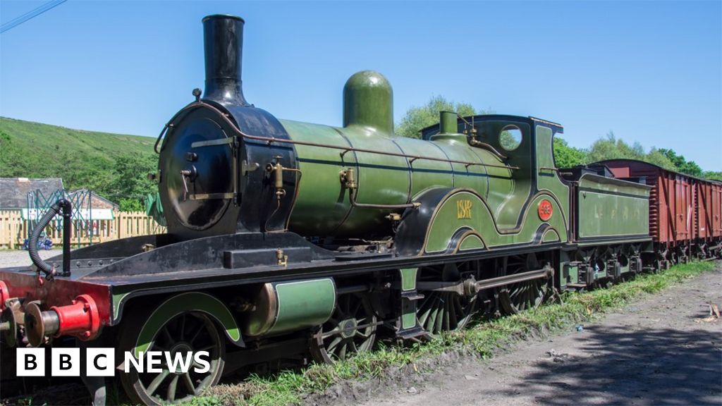 Swanage Railway's final appeal to restore T3 class locomotive - BBC News