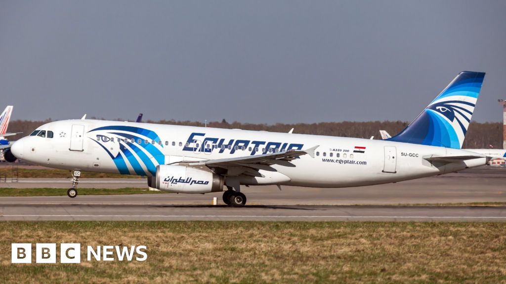 EgyptAir crash: Flight MS804 bodies are recovered - BBC News
