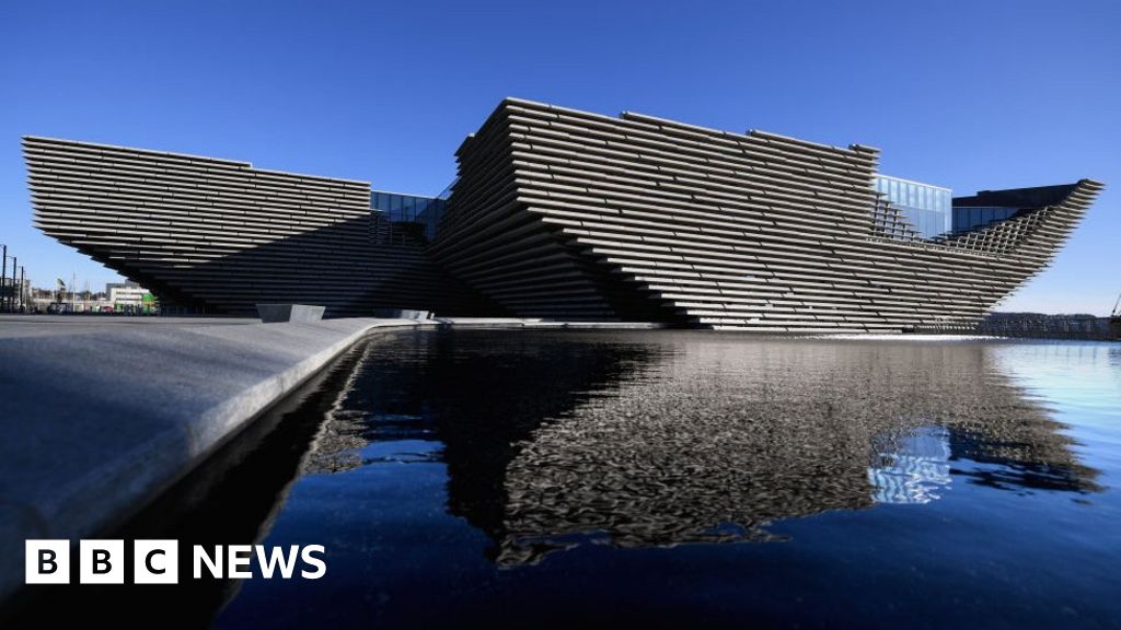 Extra government funding for V&A Dundee - BBC News