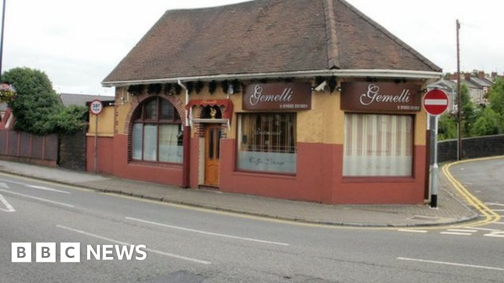 'Friendship' kept Italian brothers in Wales since 1991 - BBC News