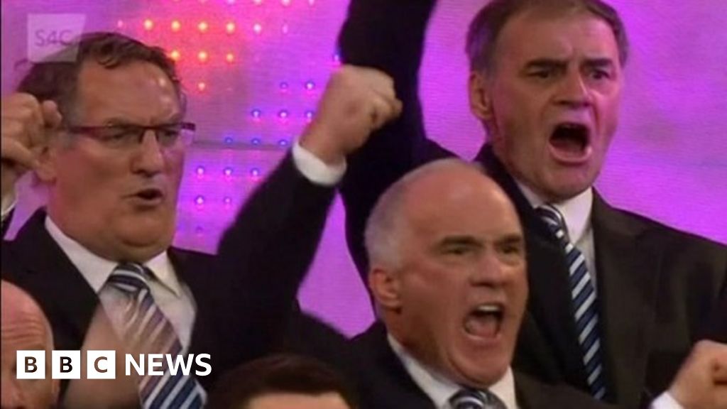 Take a look behind the scenes at the National Eisteddfod - BBC News