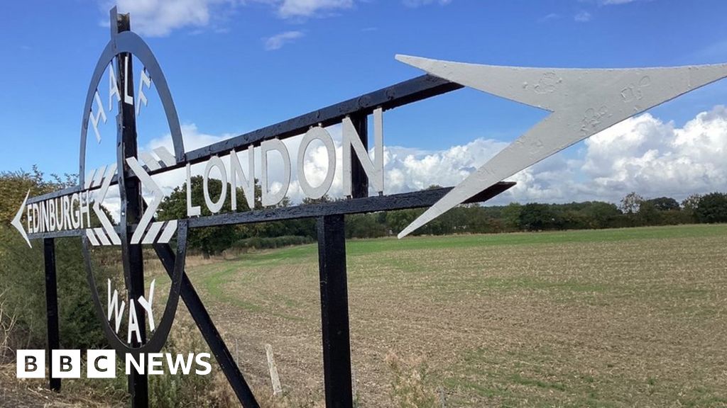 York railway sign restored at request of maker's family