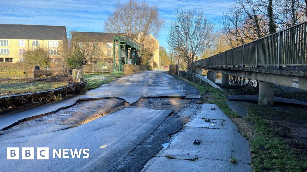 Little Paxton road repairs due as surface ripped off in floods