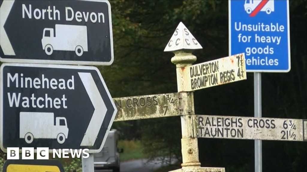 Hundreds of cast iron signs on Exmoor to be restored