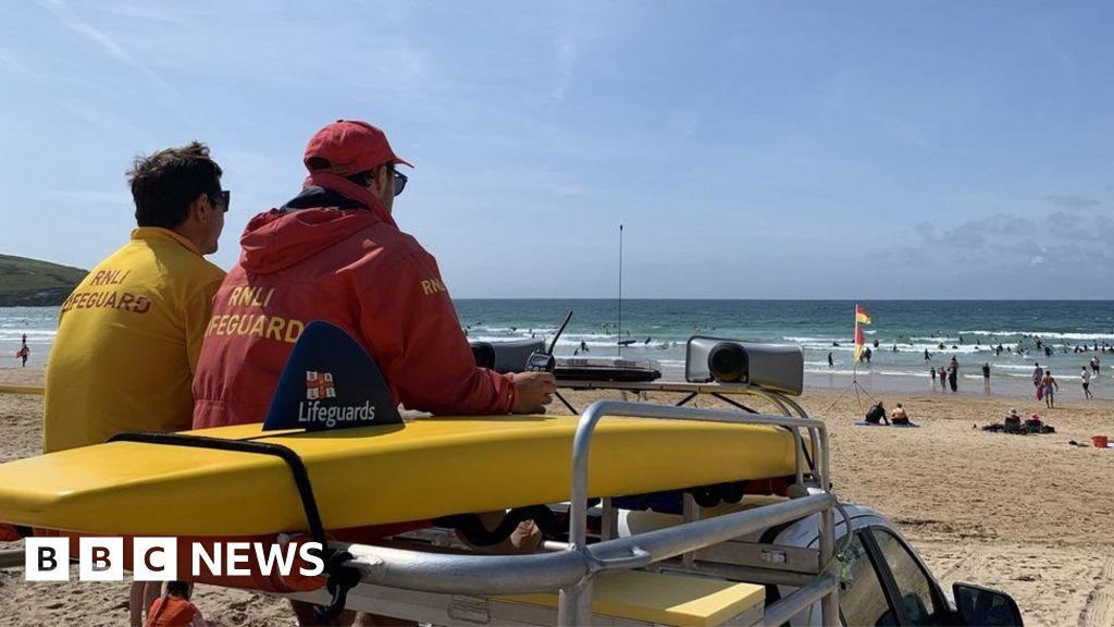 RNLI lifeguards return to beaches for Easter holidays