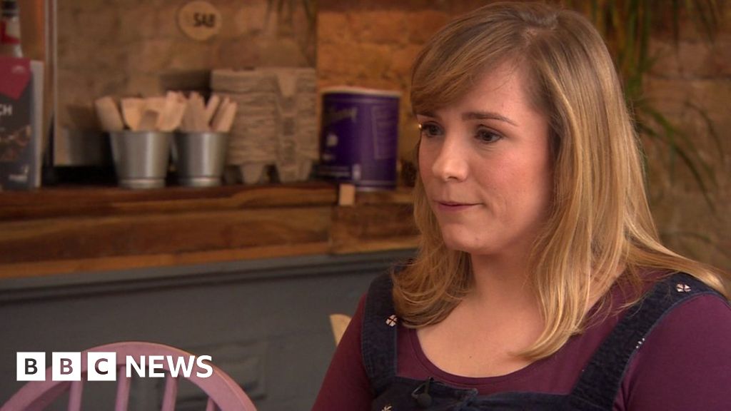 'We try our best as nurses, but it's not enough' - BBC News