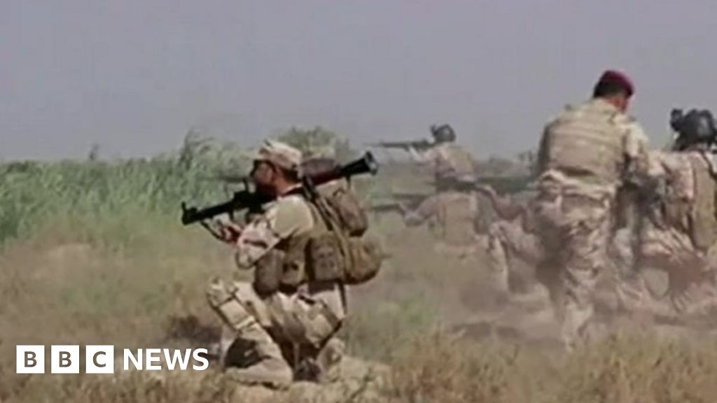 Fierce fighting in battle for Falluja, Iraq - BBC News