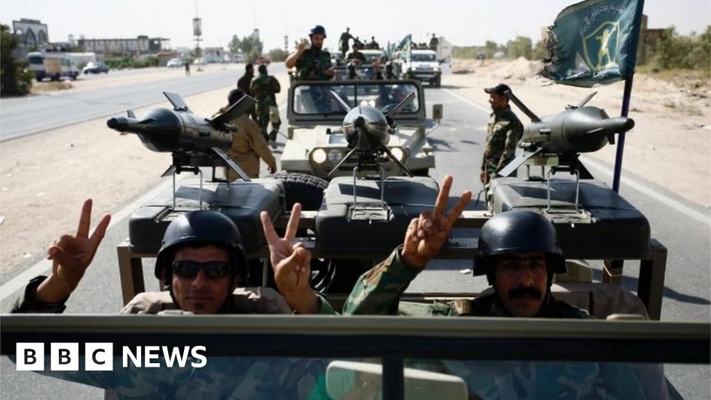 Islamic State conflict: How will the battle for Mosul unfold? - BBC News