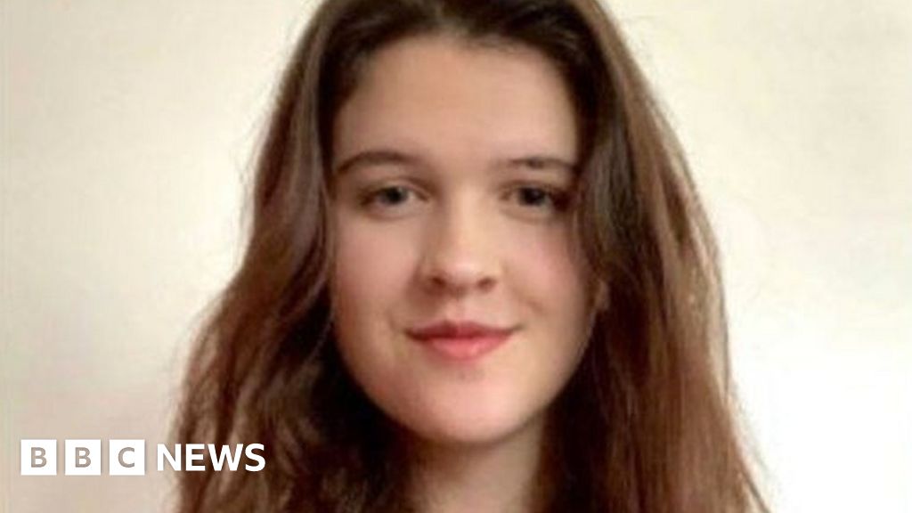 Nottingham student welcomes MPs' spiking report - BBC News