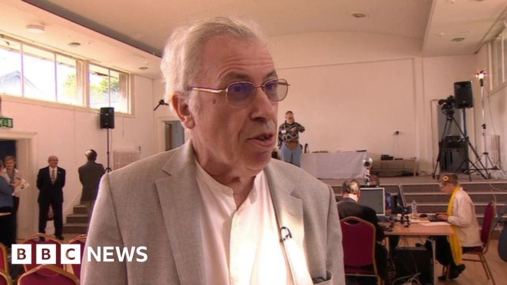 Loebner Prize: What is the secret to success? - BBC News