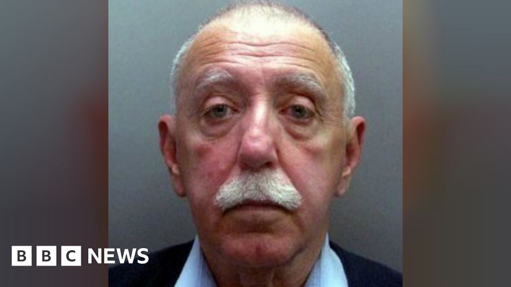 British paedophile Paul Charles Wilkins jailed in US - BBC News