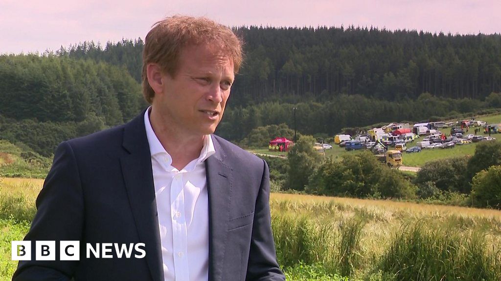 Shapps orders report into fatal Stonehaven train crash