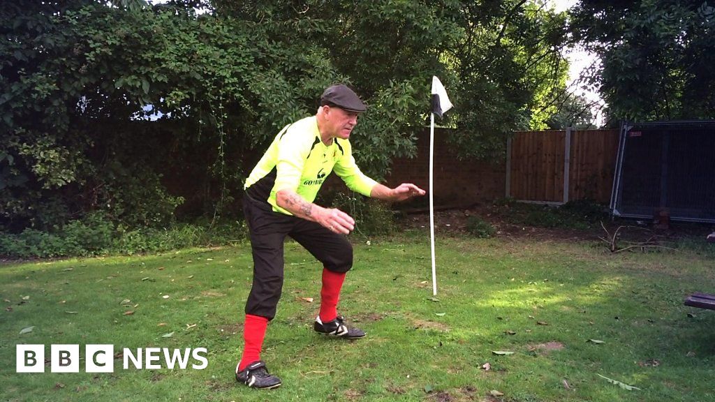Barry Long, 64, clocks up 50 years at Writtle Manor FC - BBC News