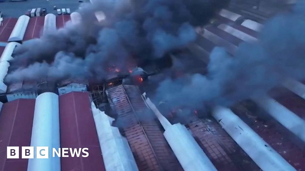Footage shows the impact of attack on Odesa grain terminals - BBC News
