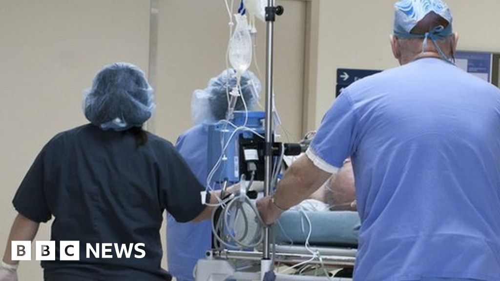 NHS pressures: Plan for army of reservists in Wales - BBC News