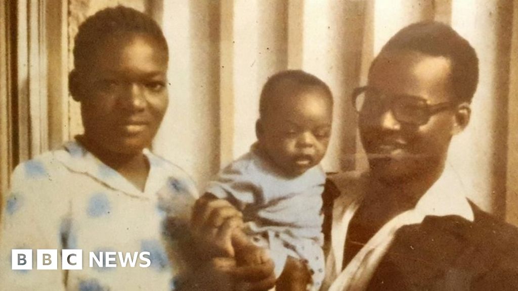 'Kenya's ex-President Daniel arap Moi jailed my father' - BBC News