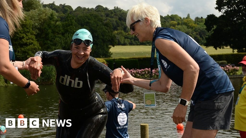 Henley Swimming Festival announced at Temple Island Meadow - BBC News