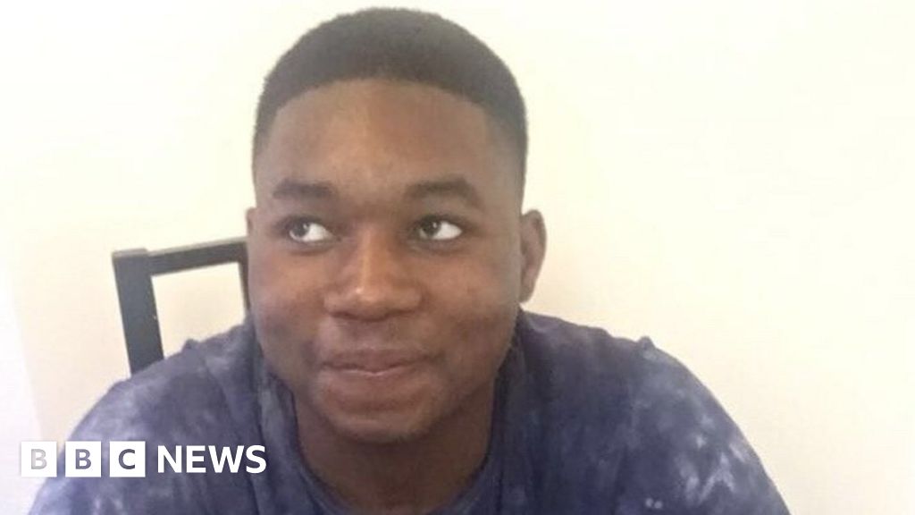 Sutton Coldfield stabbing: Pair deny Ozell Pemberton's murder
