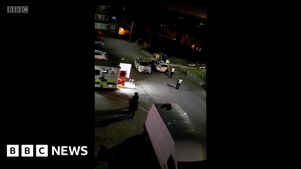 'He staggered in shouting I've been shot' - BBC News