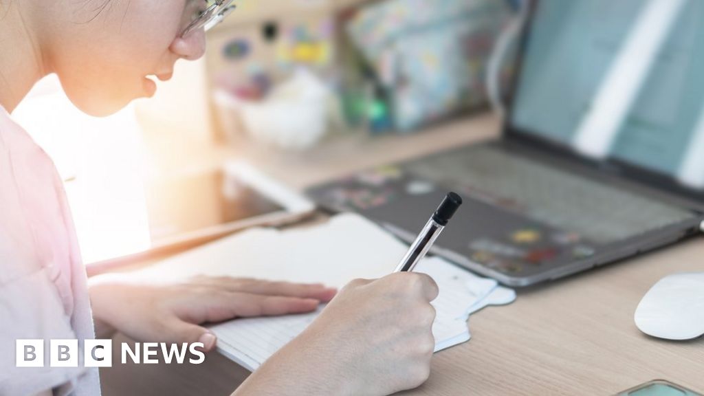 Covid-19: More than 8,000 Staffordshire pupils self-isolating