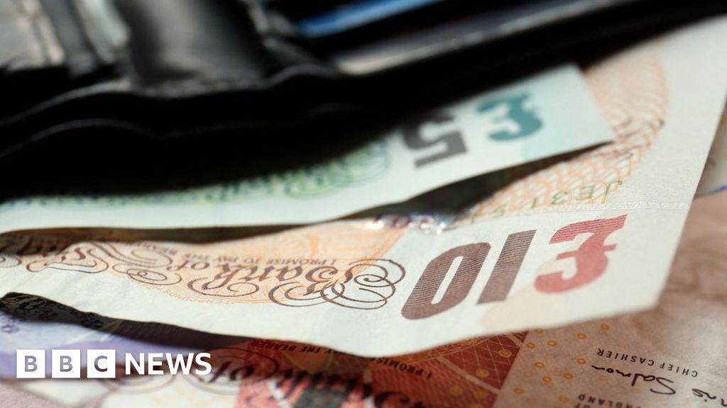 Five immediate effects from Brexit - BBC News