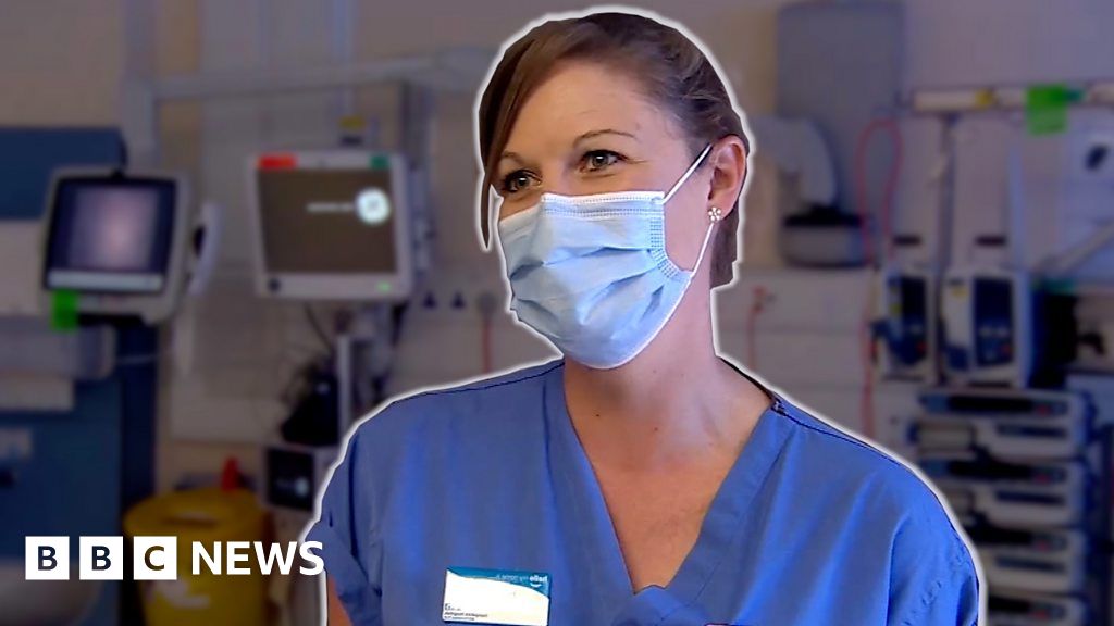 Coronavirus: Hospitals train nursing staff to work in ICU
