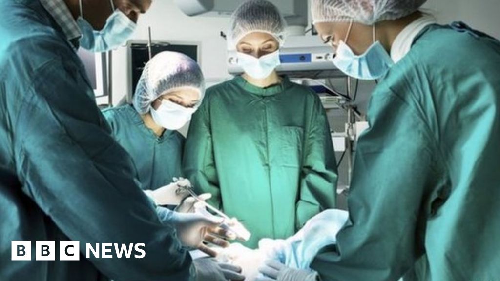 Lagan Valley Hospital: Surgery cancelled over burst water main - BBC News