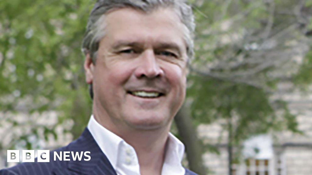 PM defends appointment of donor to Scotland Office - BBC News