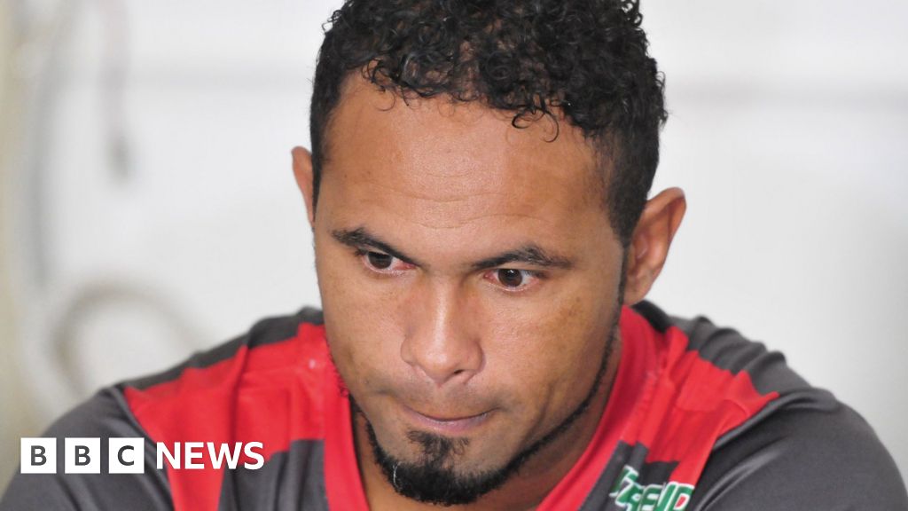 Brazil footballer Bruno Fernandes to return to jail over murder - BBC News