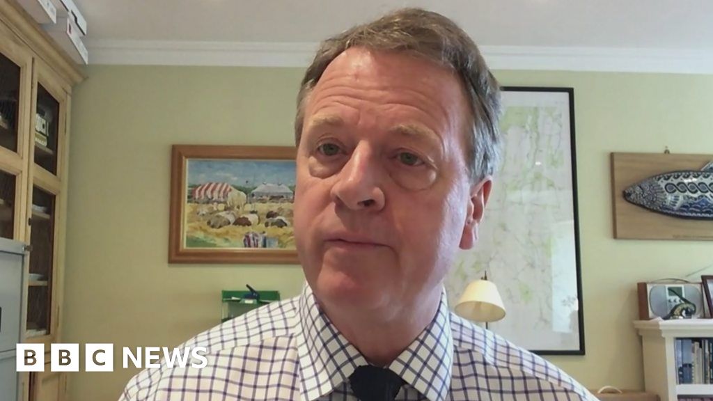 Jack urges PM not to backtrack over deposit return scheme - BBC News