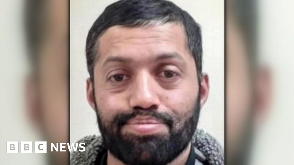 Texas synagogue: Last phone call between hostage-taker and brother ...