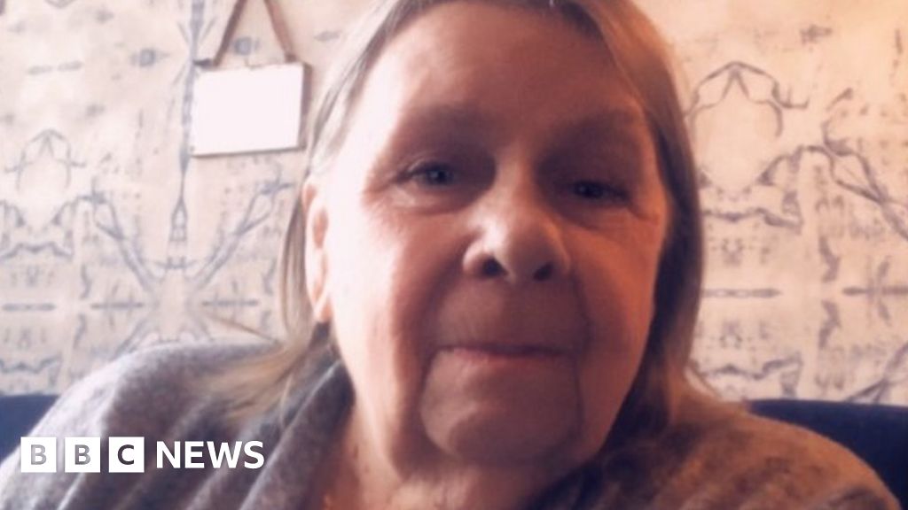 Body found in search for missing Spalding woman - BBC News