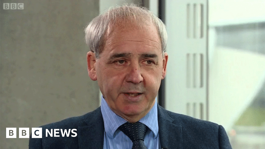 Professor David Bell: 'Scotland is unequal in income terms' - BBC News