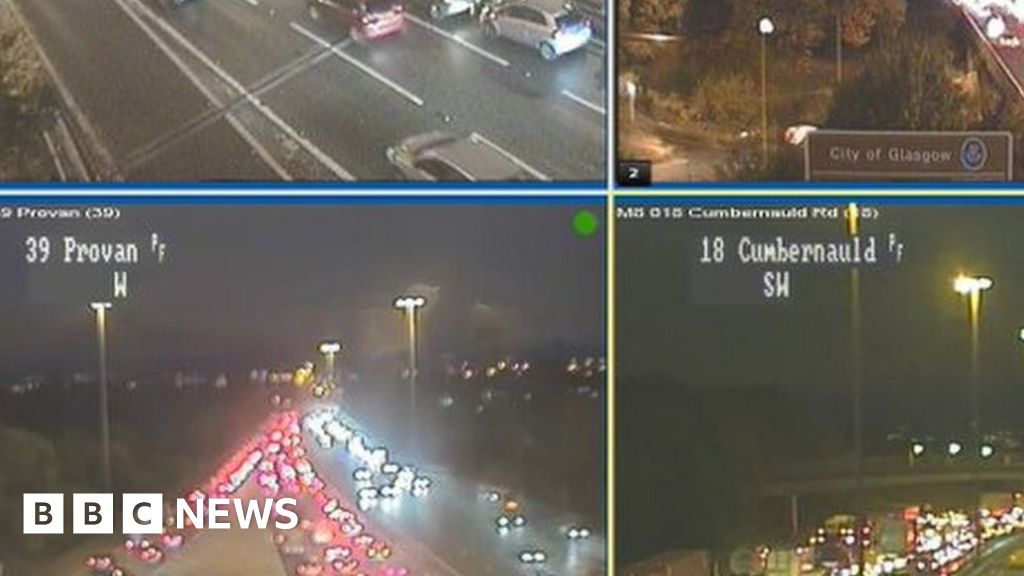 Glasgow traffic chaos after M8 motorway smash - BBC News