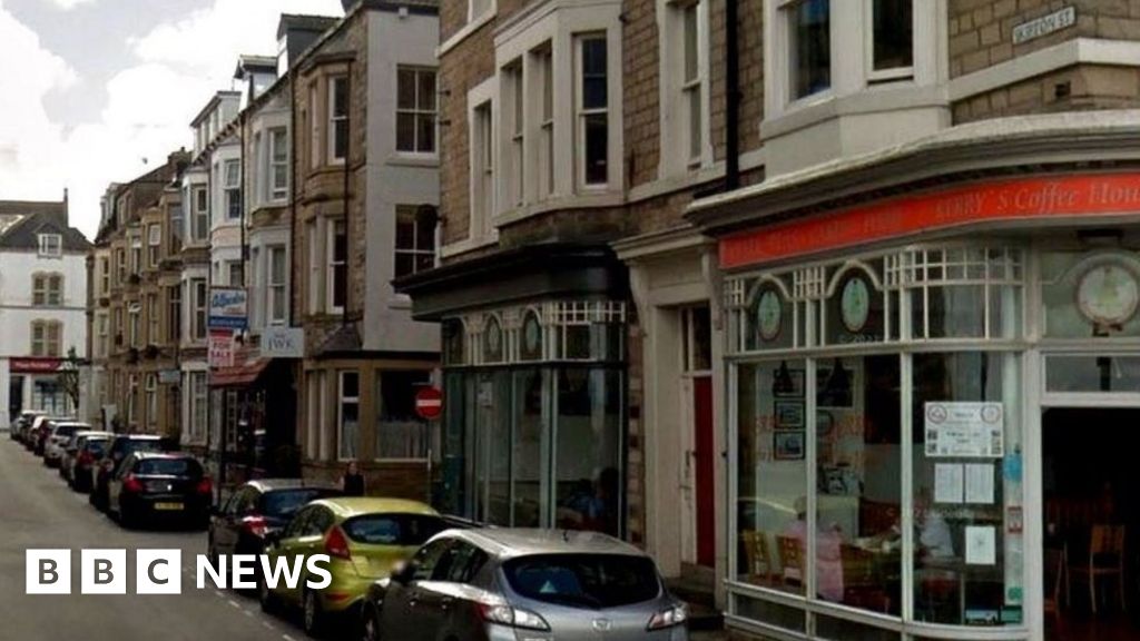 Morecambe shooting: Two more arrests in attempted murder probe - BBC News