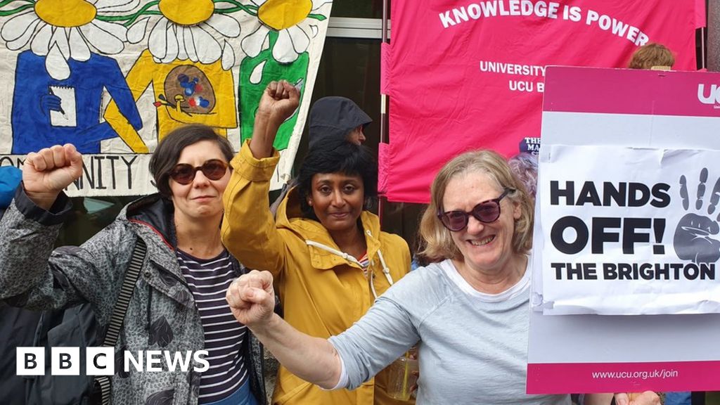 University of Brighton cuts 103 academic staff jobs - BBC News
