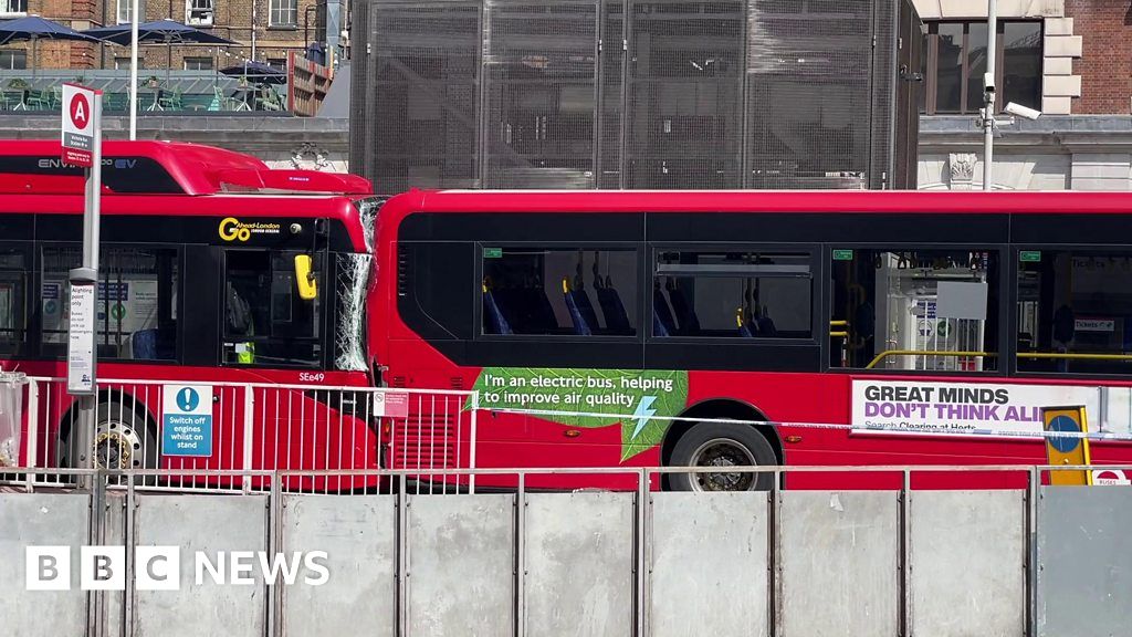 Victoria station bus crash: Footage shows aftermath - BBC News