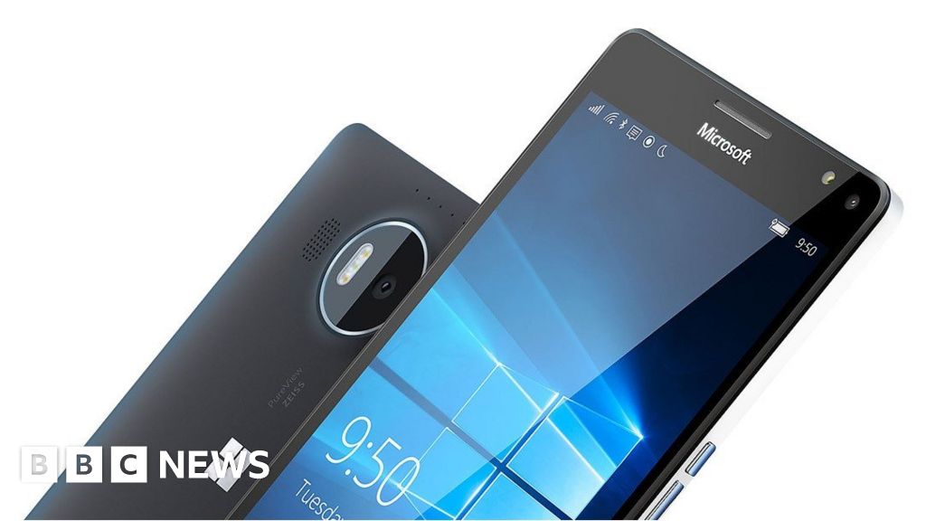 Microsoft hangs up on smartphone workers - BBC News