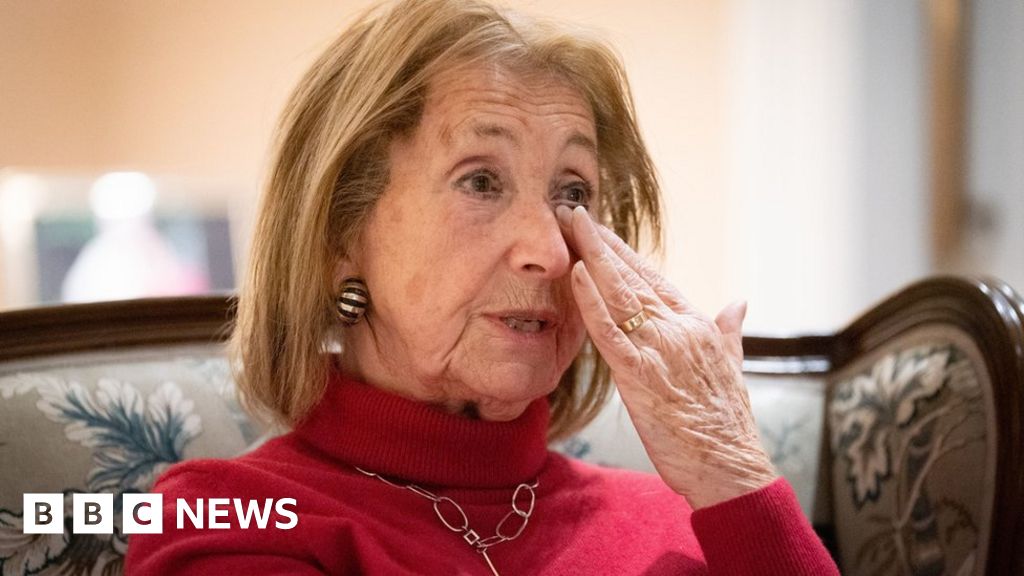 There are no winners in war - Holocaust survivor